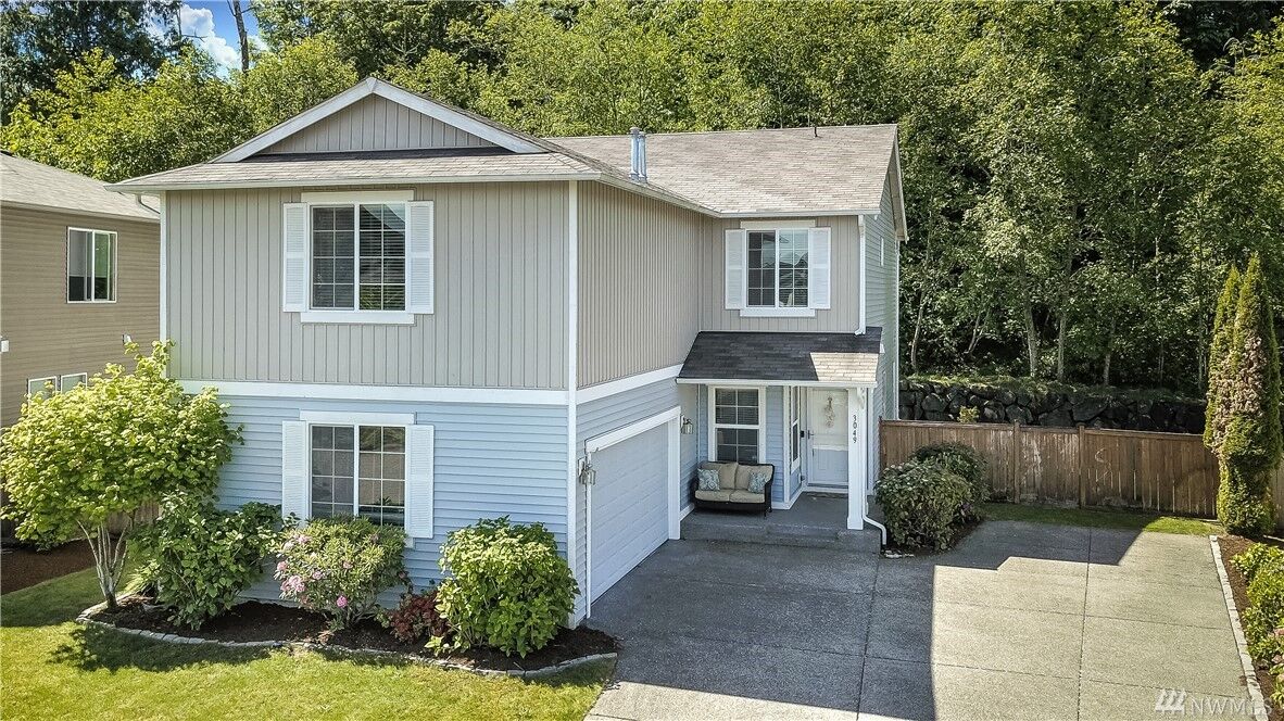 House for sale in Dupont: 3049 O'Brien St, Dupont, WA 98327