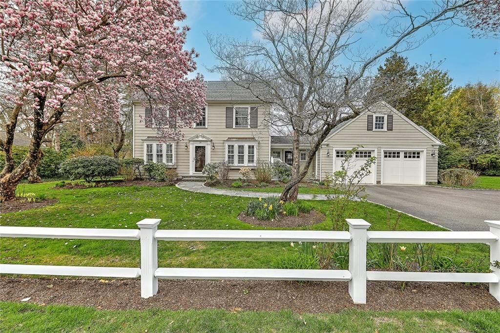 6 bed Barrington home for sale: 29 Adams Point Road, Barrington, RI 02806