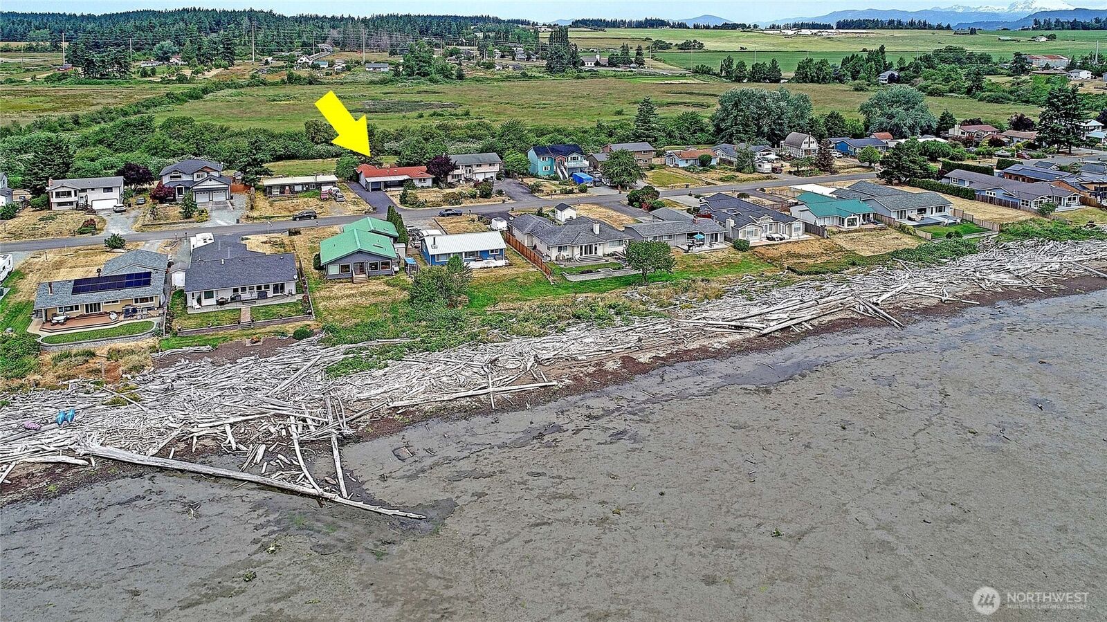 Home for sale in Camano Island: 775 Livingston Bay Shore Drive, Camano ...