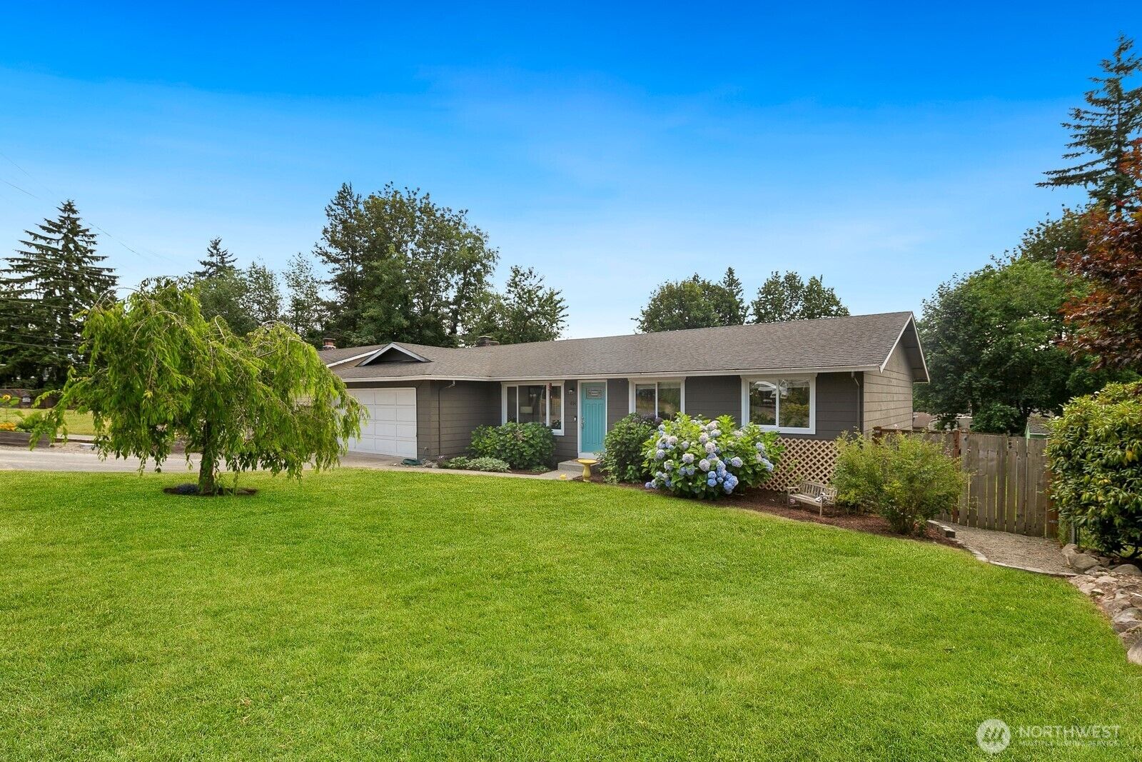 3 bed Bothell home for sale: 414 216th Street SW, Bothell, WA 98021