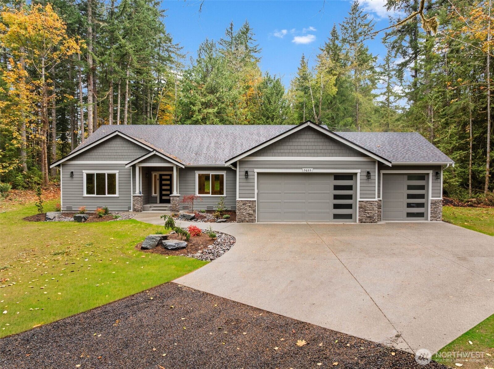 Home for sale in Port Orchard: 5635 SE Aloha Lane, Port Orchard, WA 98367