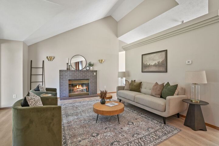 4 bed Spokane Valley home for sale: 3838 S Loretta Dr, Spokane Valley ...